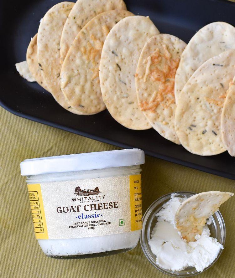 Buy 100% Fresh & Best Artisanal Cheese in India | Courtyard Farms